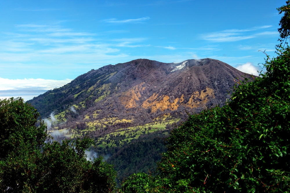 Razones para visitar el volcán Turrialba – Club8030